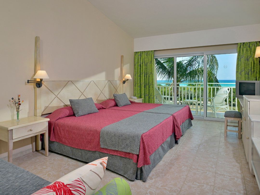 SOL CAYO COCO ALL INCLUSIVE Hotel, CAYO COCO. Deals & Photos 2025