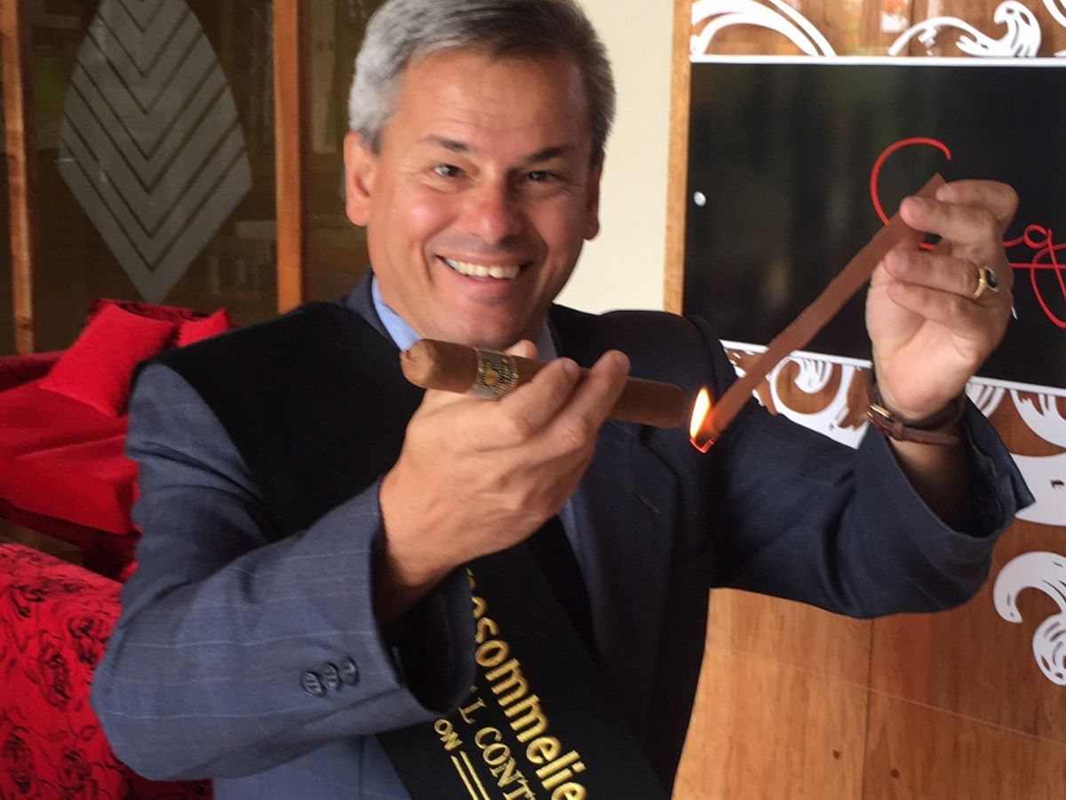"The World of Cuban Cigars and Rums" Tour. Departure from HAVANA