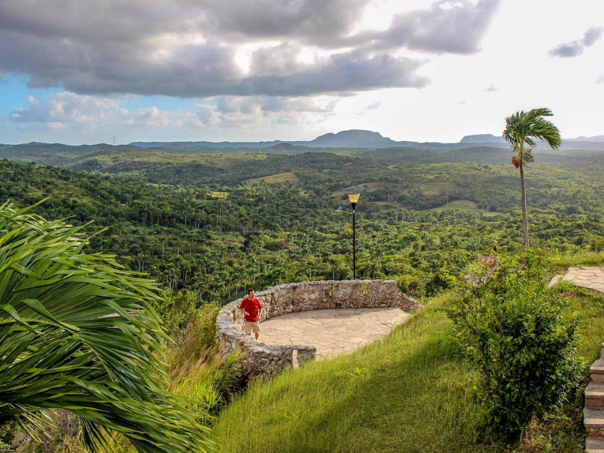 "FUN IN THE CAVES OF MATANZAS" Tour. Departure from VARADERO