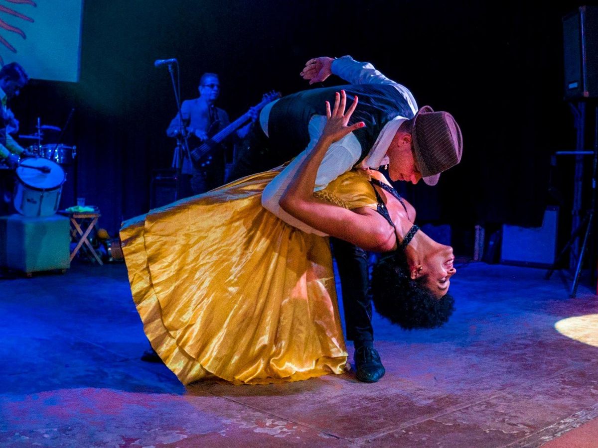 “LEGENDARIOS DEL GUAJIRITO” Show. Departure from OLD HAVANA