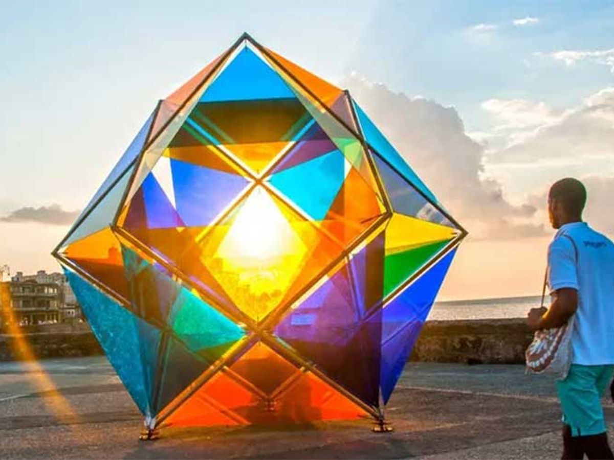 "OF ART AND COLOR" Tour. Departure from OLD HAVANA