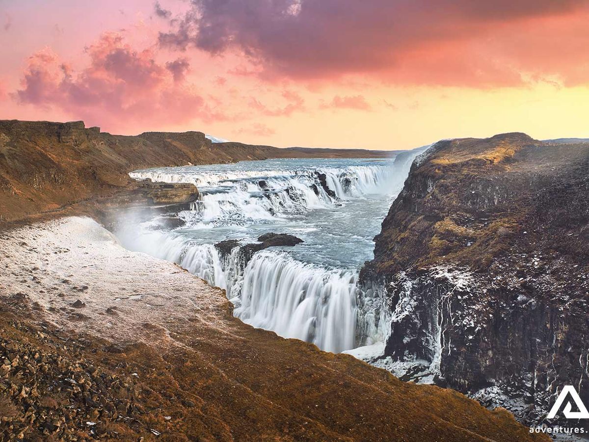 "GOLDEN CIRCLE + SECRET LAGOON" Private Tour. Departure from REIKIAVIK