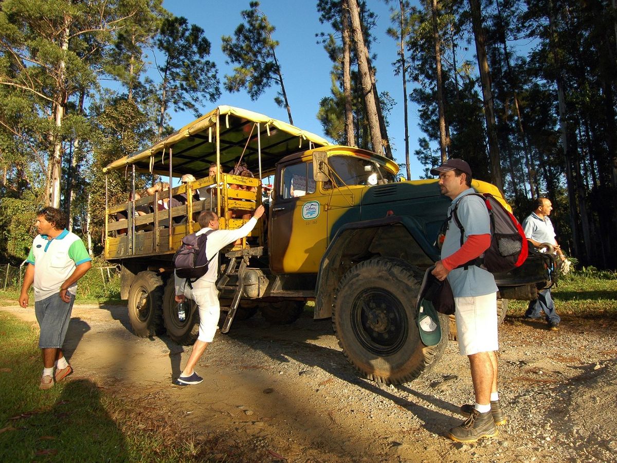 "TRINI – EL CUBANO NATURAL PARK + LUNCH" Tour. Departure from TRINIDAD
