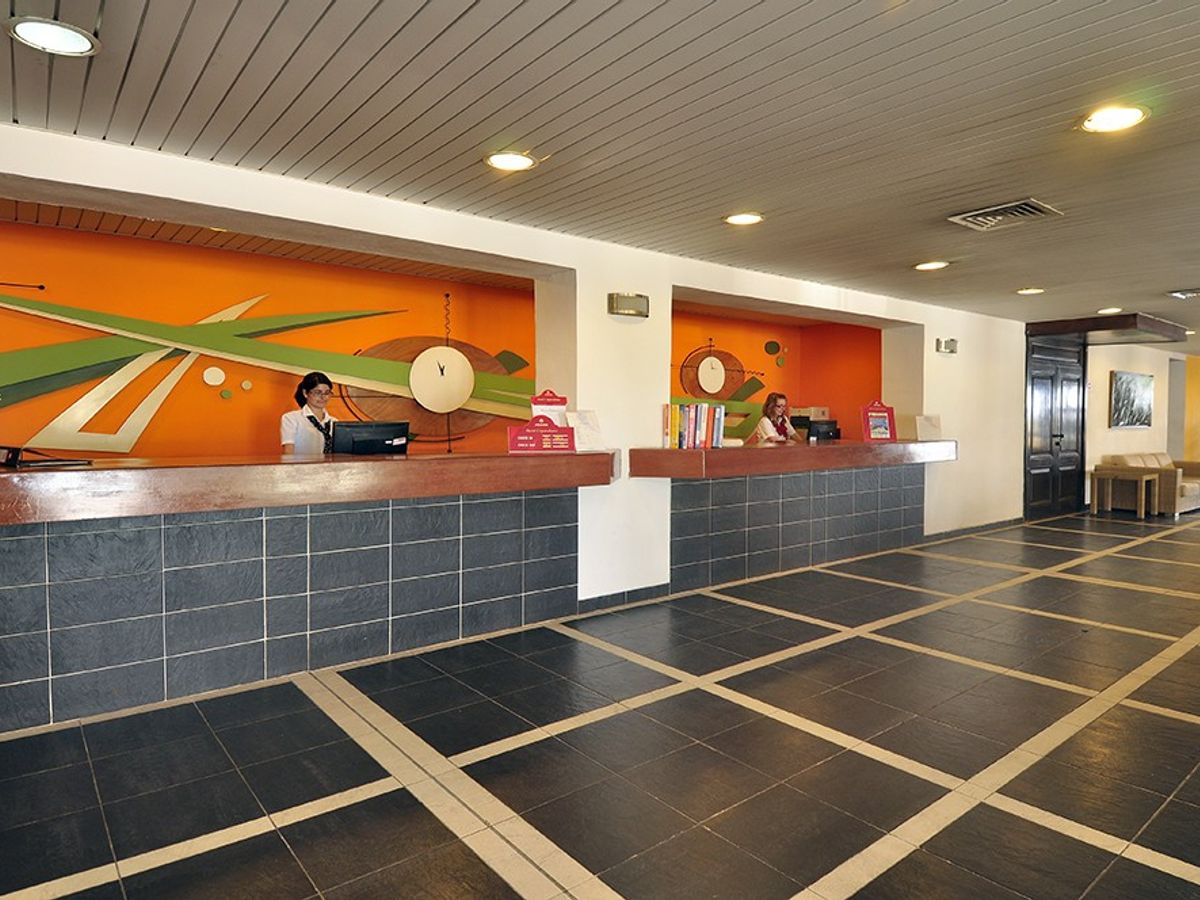 Cubanacan Copacabana Hotel, MIRAMAR. Deals & Photos 2026