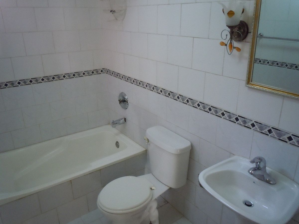 Casa Sarahi. House for rent - Casa Particular in OLD HAVANA
