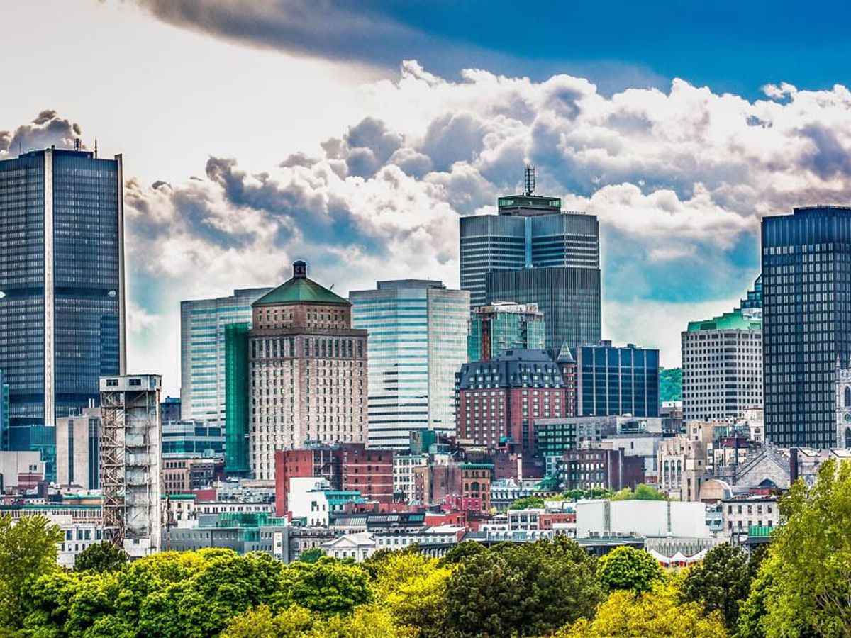 CANADIAN CAPITALS AND LANDSCAPES: CANADA, NIAGARA AND CHICAGO Group Tour.