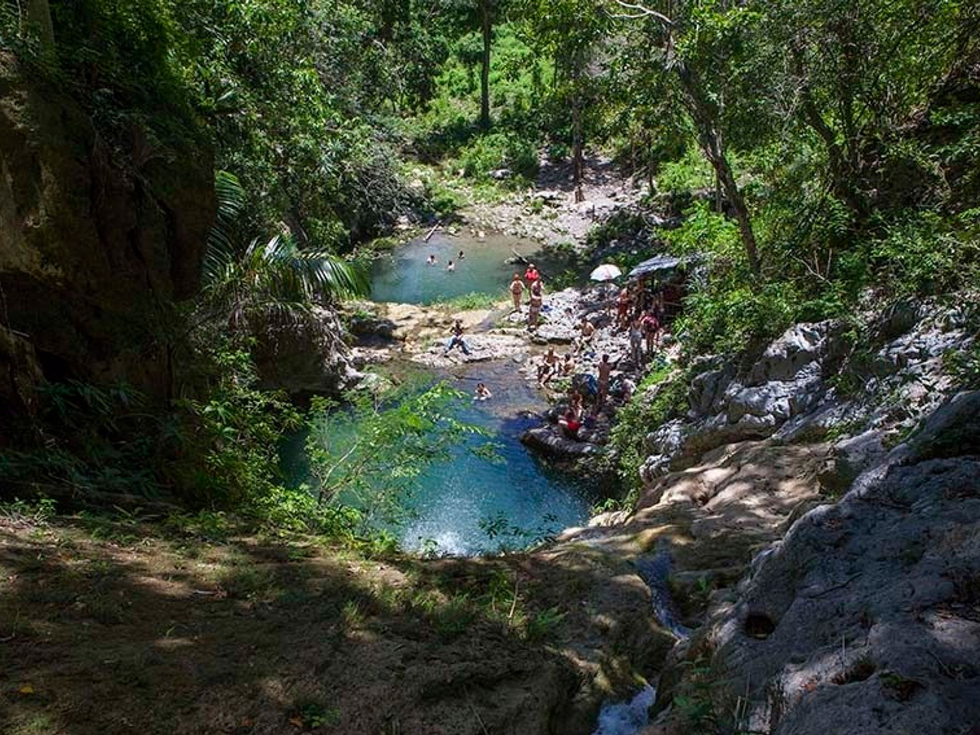 "RIDING A HORSE TO THE EL PILÓN WATERFALL" Tour. Departure from TRINIDAD