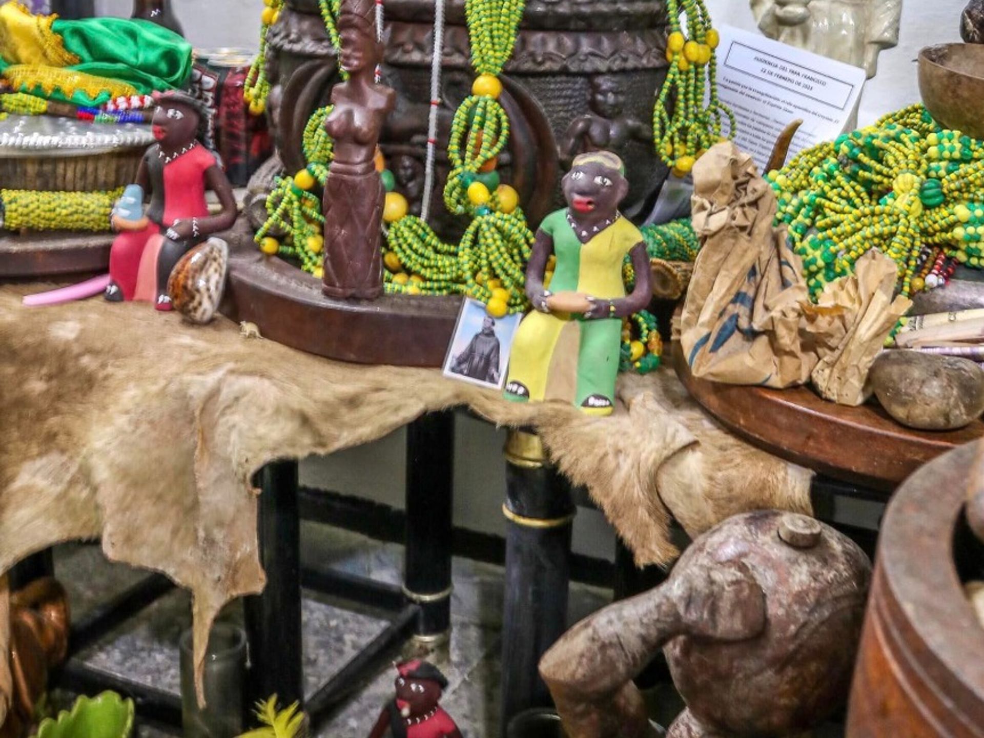 "MINI AFRO CUBAN ROOTS" Tour. Abfahrt von OLD HAVANA