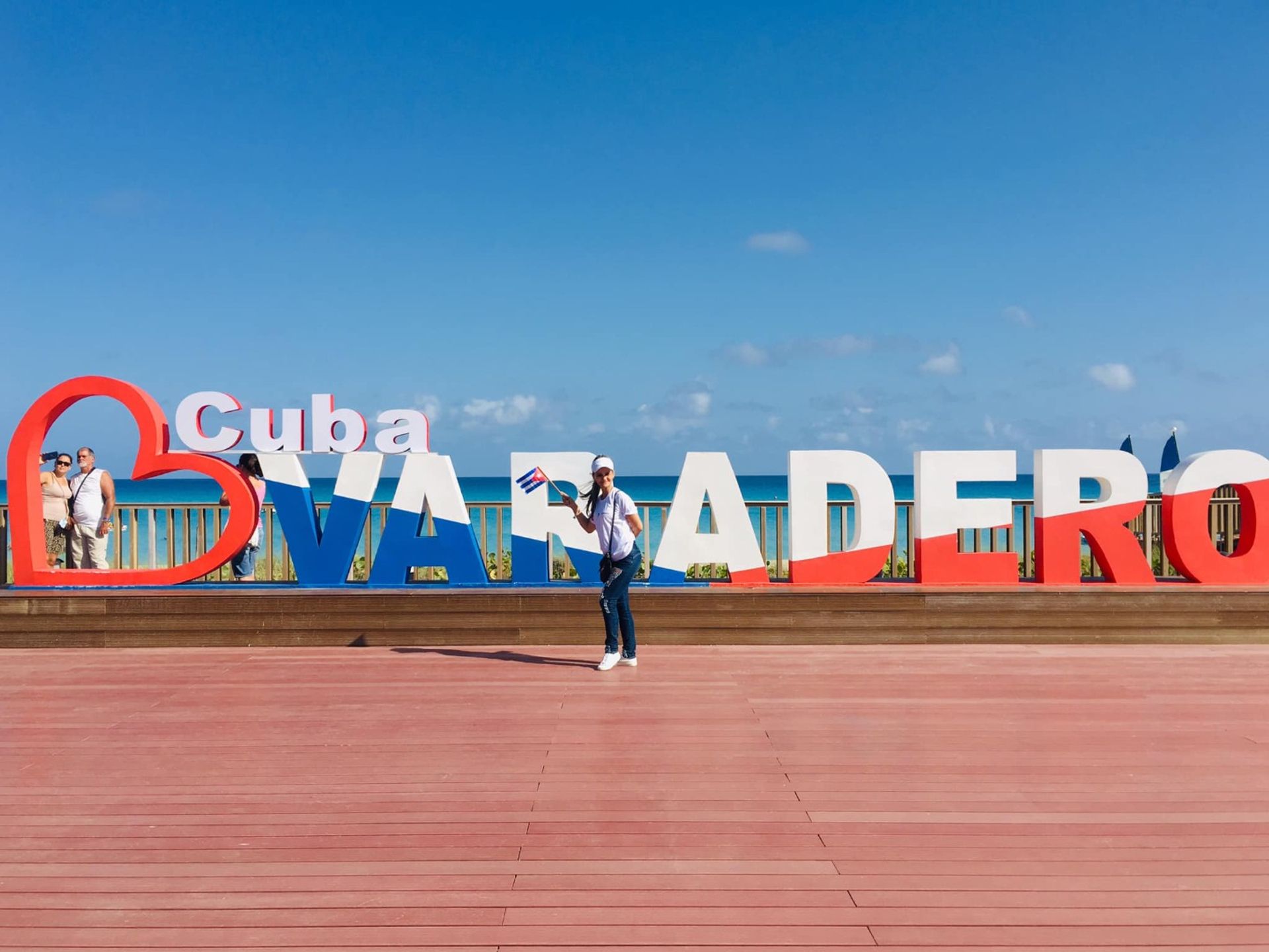 “BACK TO THE 60'S” Tour. Departure from VARADERO