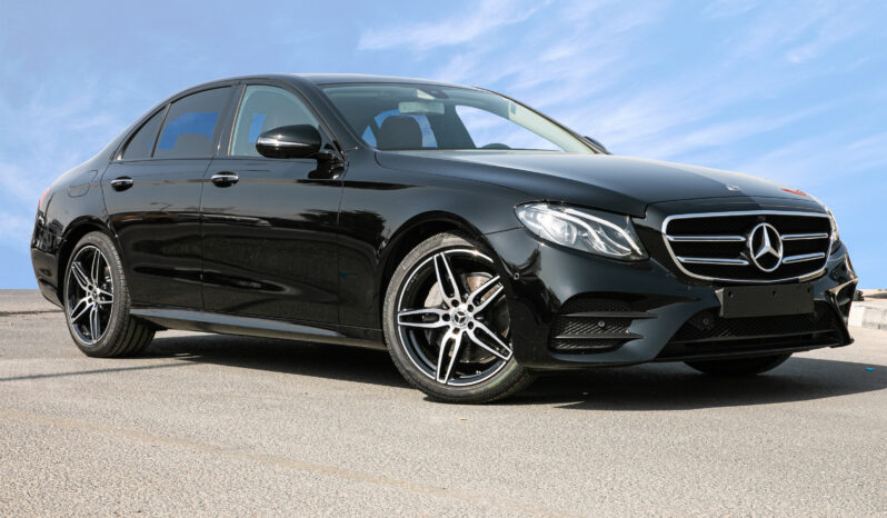 Renta de autos en Cuba MERCEDES-BENZ E 200 (OR - 001). Rex. Ofertas 2026