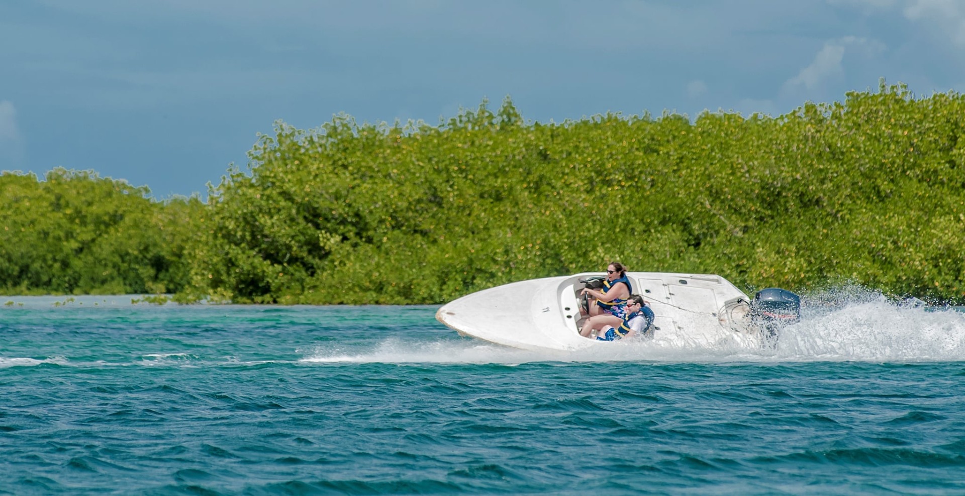 "BOAT ADVENTURE" Tour. Departure from CAYO COCO