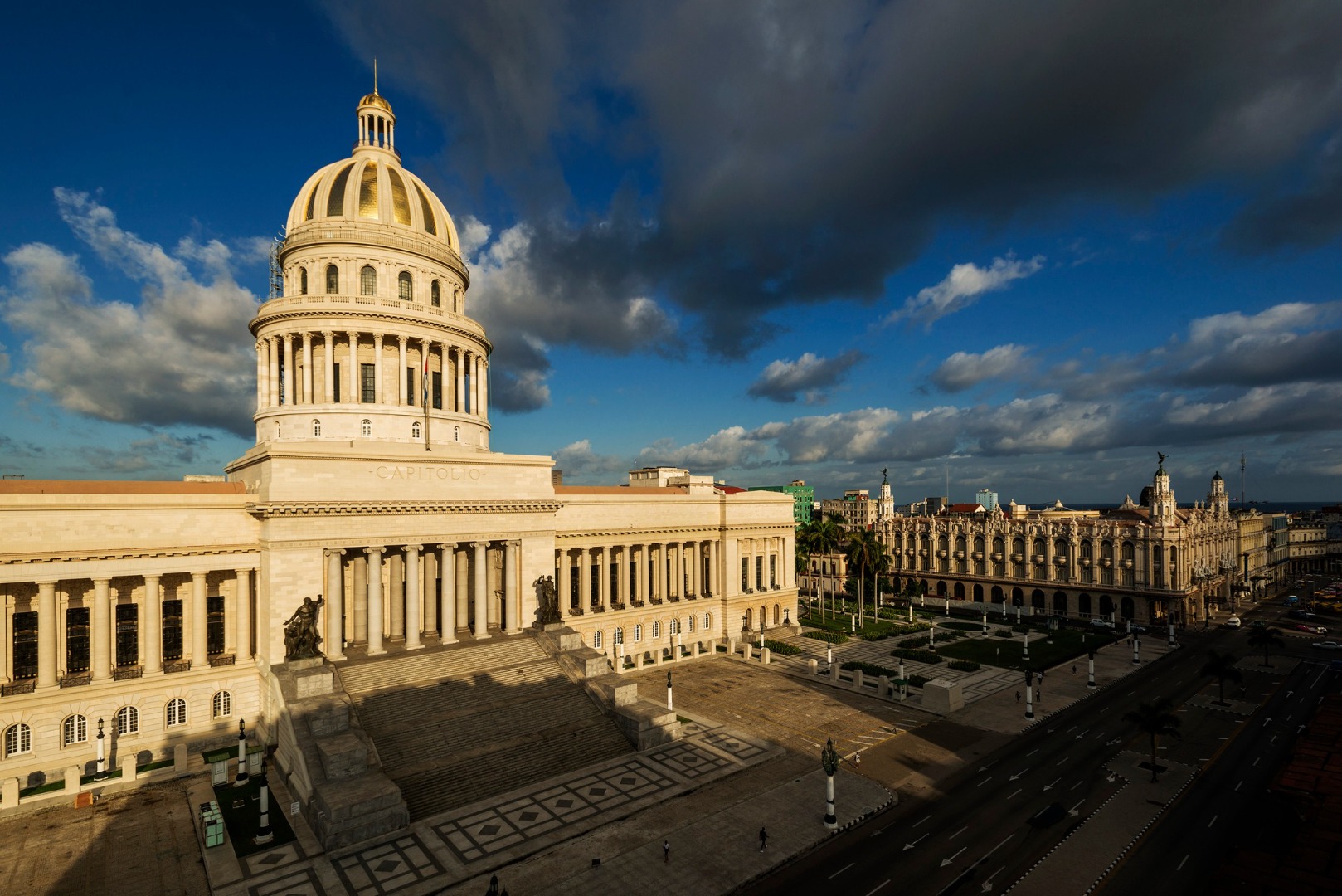 "COLONIAL ROUTE + GUIDED VISIT TO THE NATIONAL CAPITOL OF CUBA" Tour ...