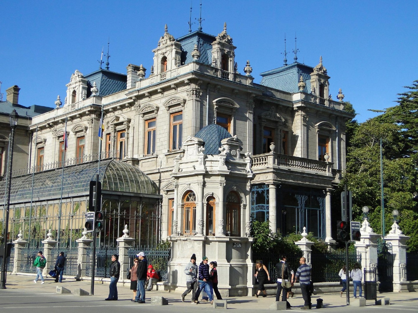 "PUNTA ARENAS CITY TOUR + SALESIAN MUSEUM" Tour. Departure from PUNTA ...