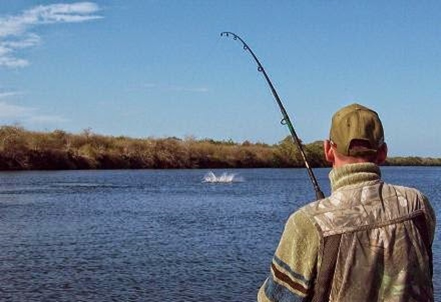 Excursión “PESCA DEPORTIVA EN RÍO ZAZA”. Salida de SANCTI SPÍRITUS