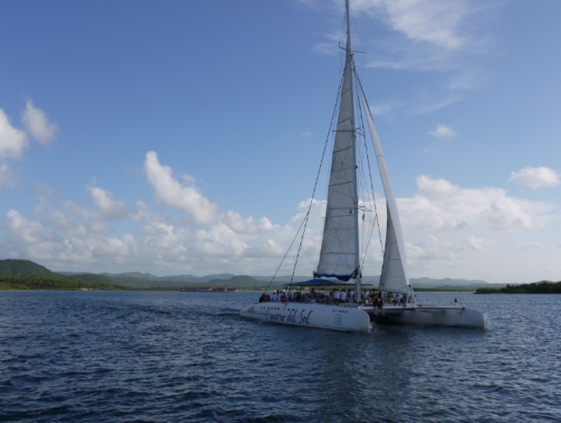 “CATAMARAN RIDE (BLUE ADVENTURE)” Tour. Departure from PLAYA GUARDALAVACA