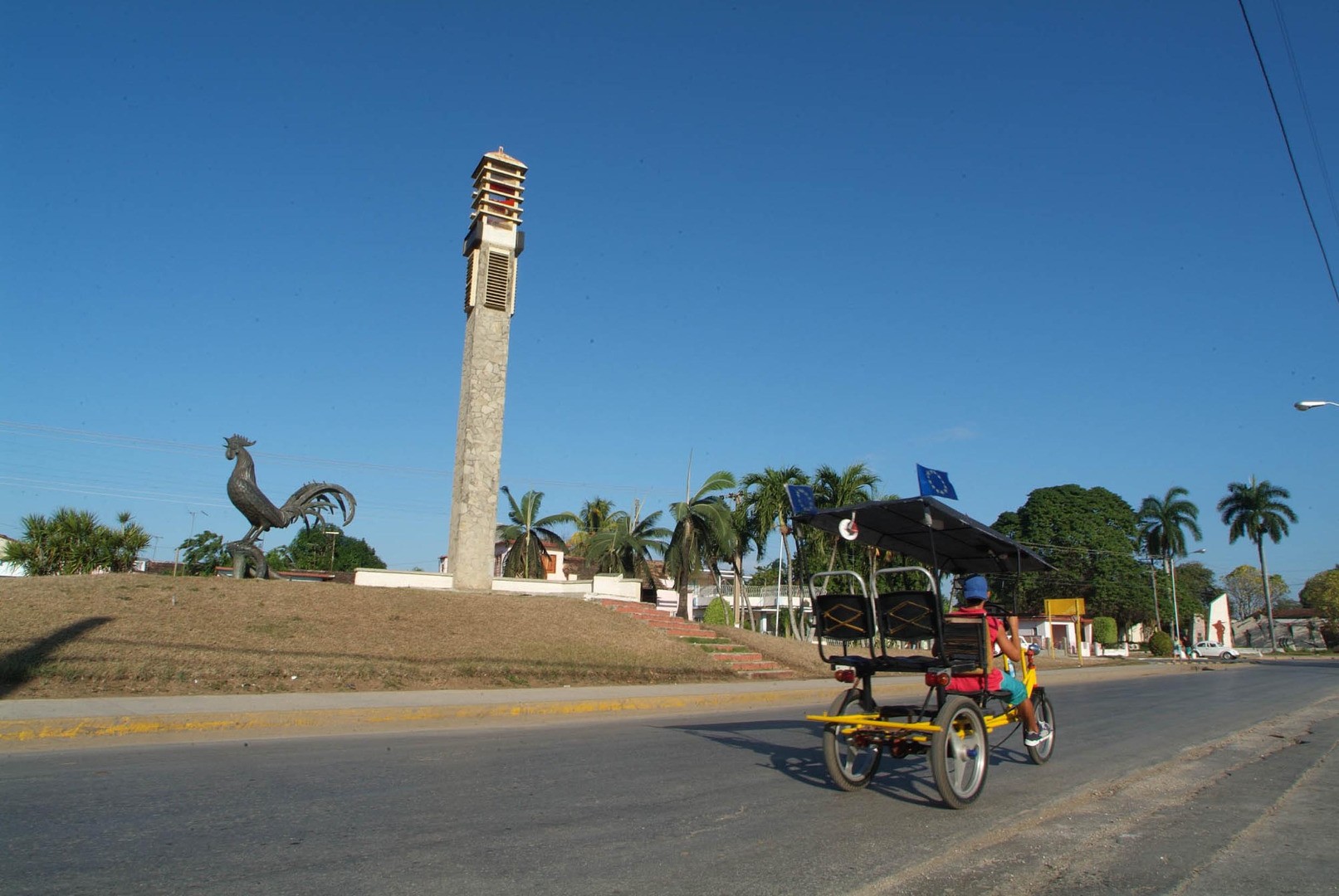 "CUBA: SUGAR, TOBACCO AND RUM" Tour. Departure from CAYO COCO