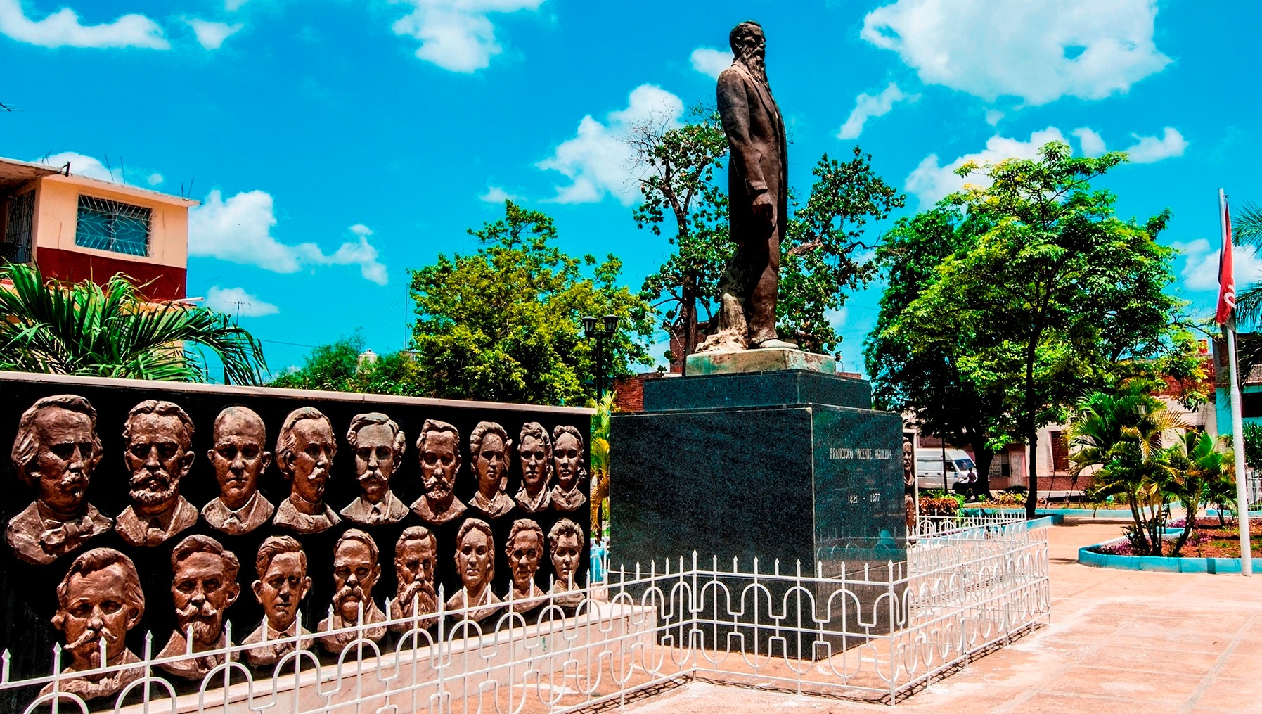 “BAYAMO COLONIAL” Tour. Departure from BAYAMO