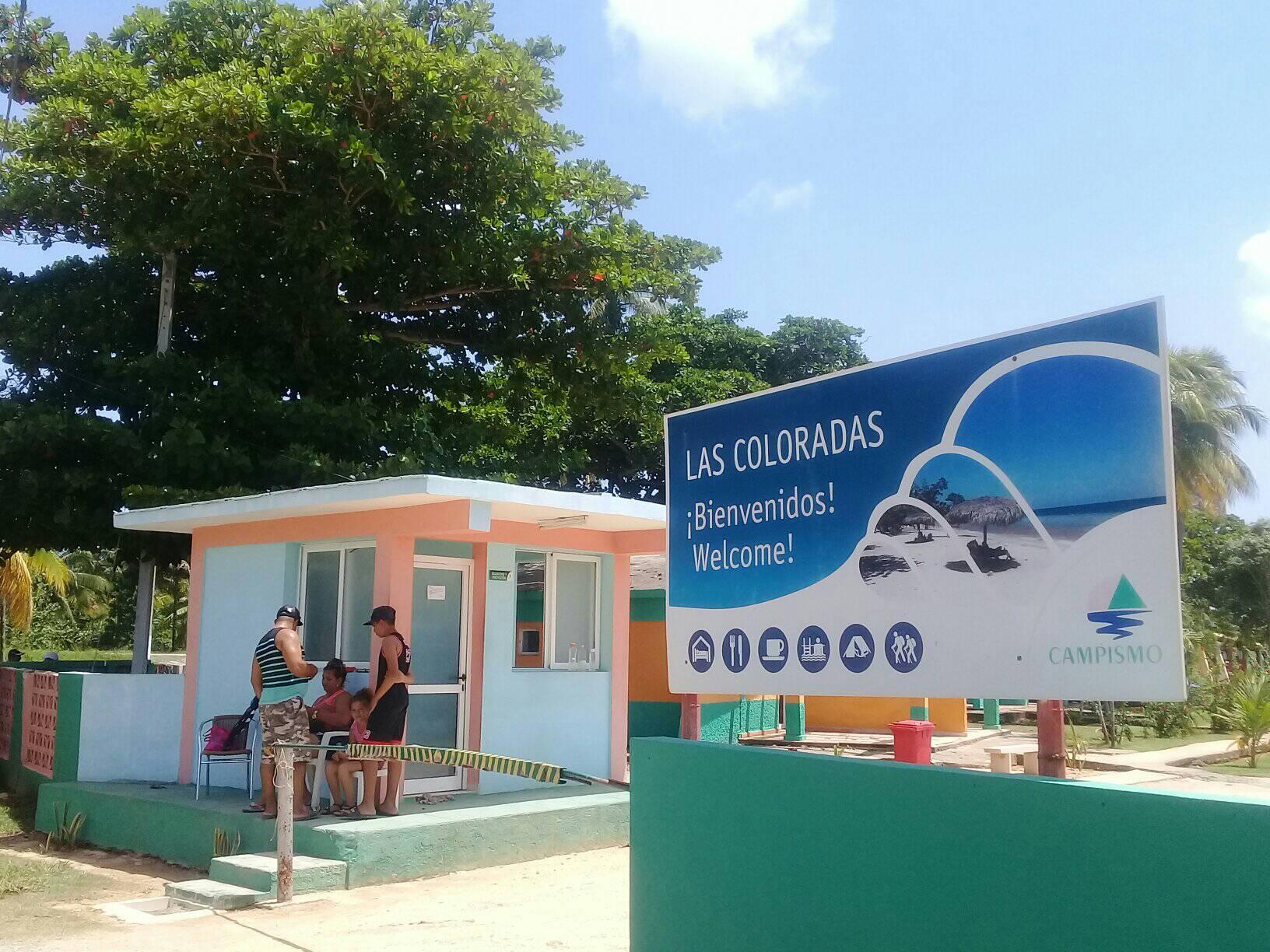 Campismo LAS COLORADAS, NIQUERO. Ofertas & Fotos 2026