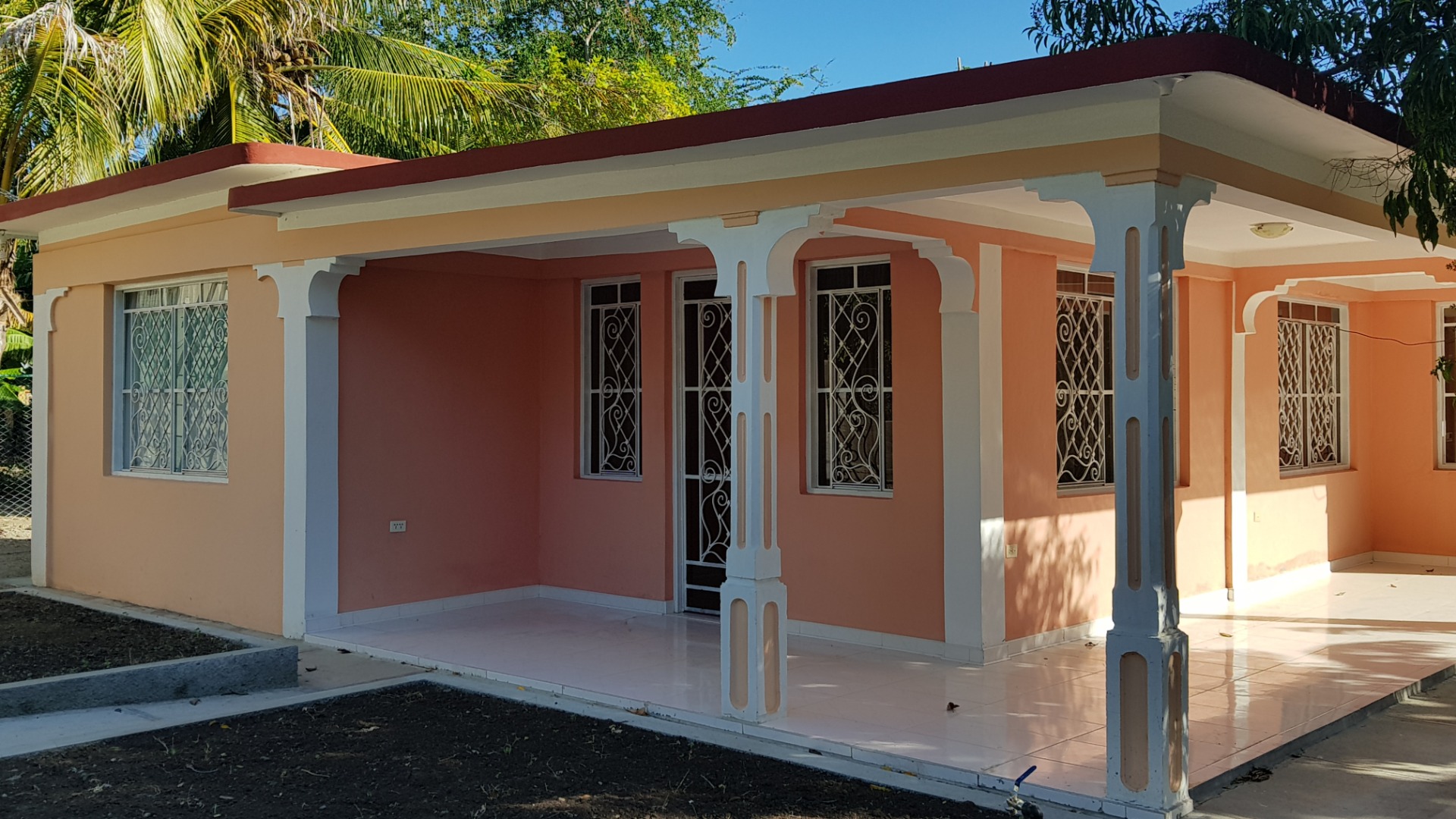 La Nueva Reyna House. House for rent - Casa Particular in PILÓN