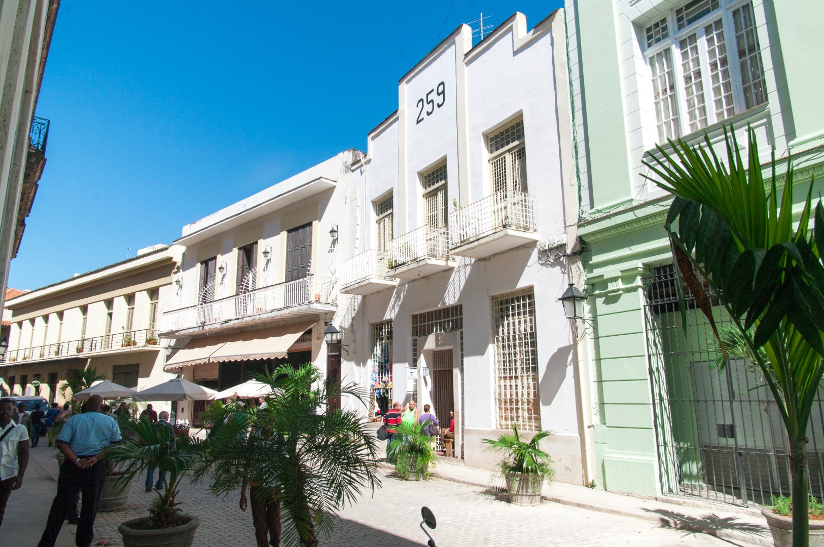 Casa Yohan 5. House for rent - Casa Particular in OLD HAVANA